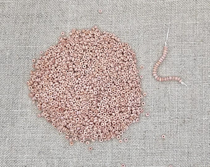 Cheyenne Pink, Old Stock Opaque Glass Antique Seed Beads. 26 Beads per ...