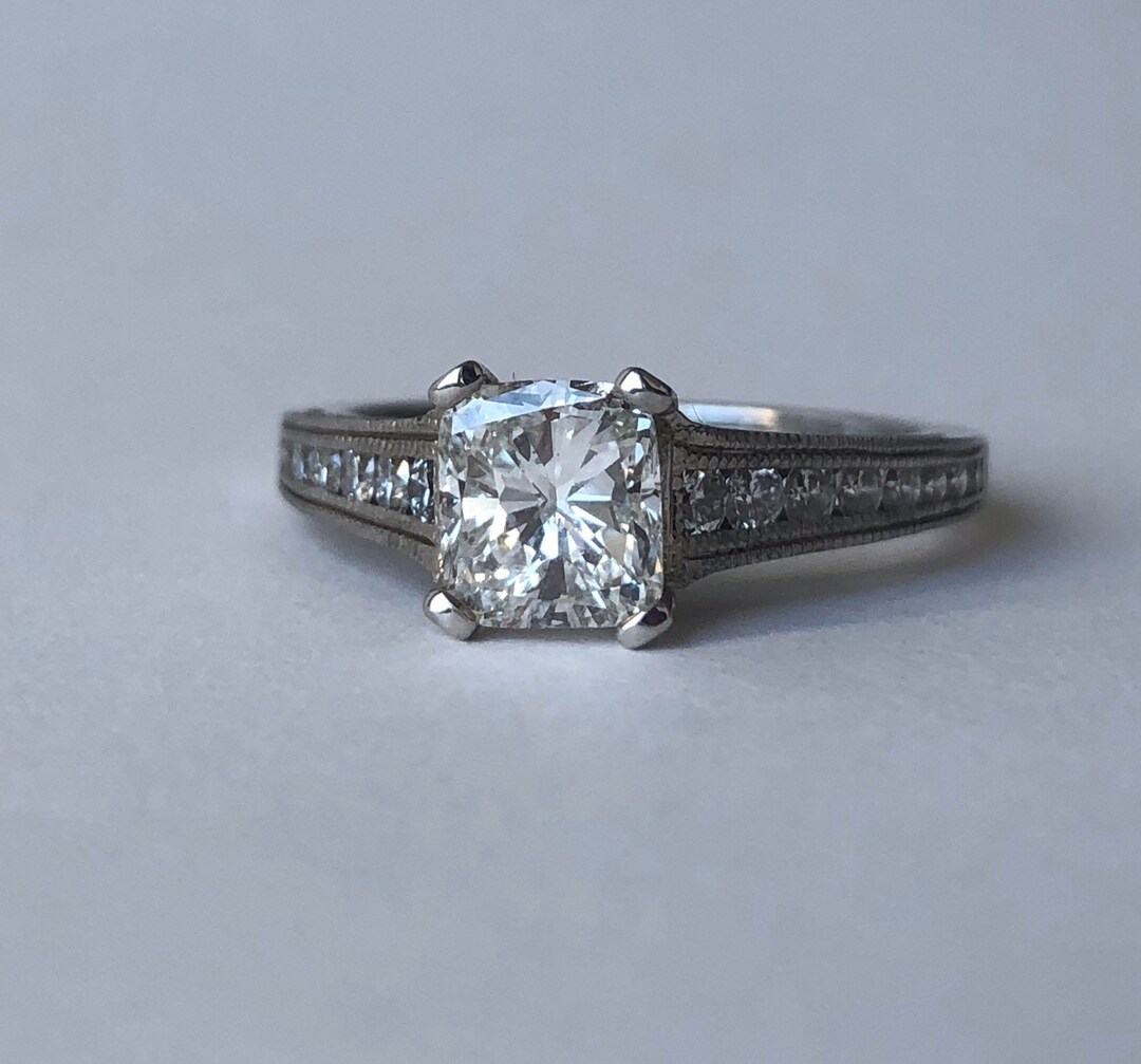 RADIANT CUT DIAMOND Square Shape Diamond Cut Out Diamond Band Tapered ...