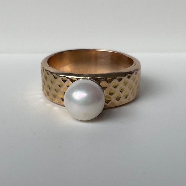 Pearl Solitaire Ring - Etsy