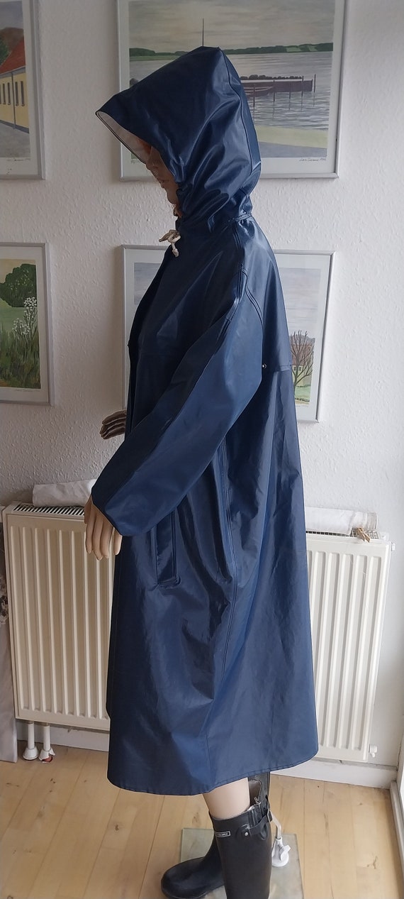 Retro vintage rubber raincoat - Gem