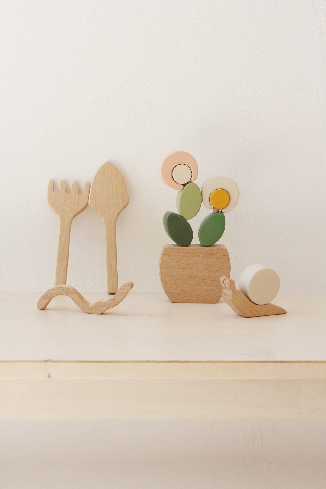 Daisy Flower Pot, Pretend Play, Open Ended Play, Wooden Toys, Gardening ...