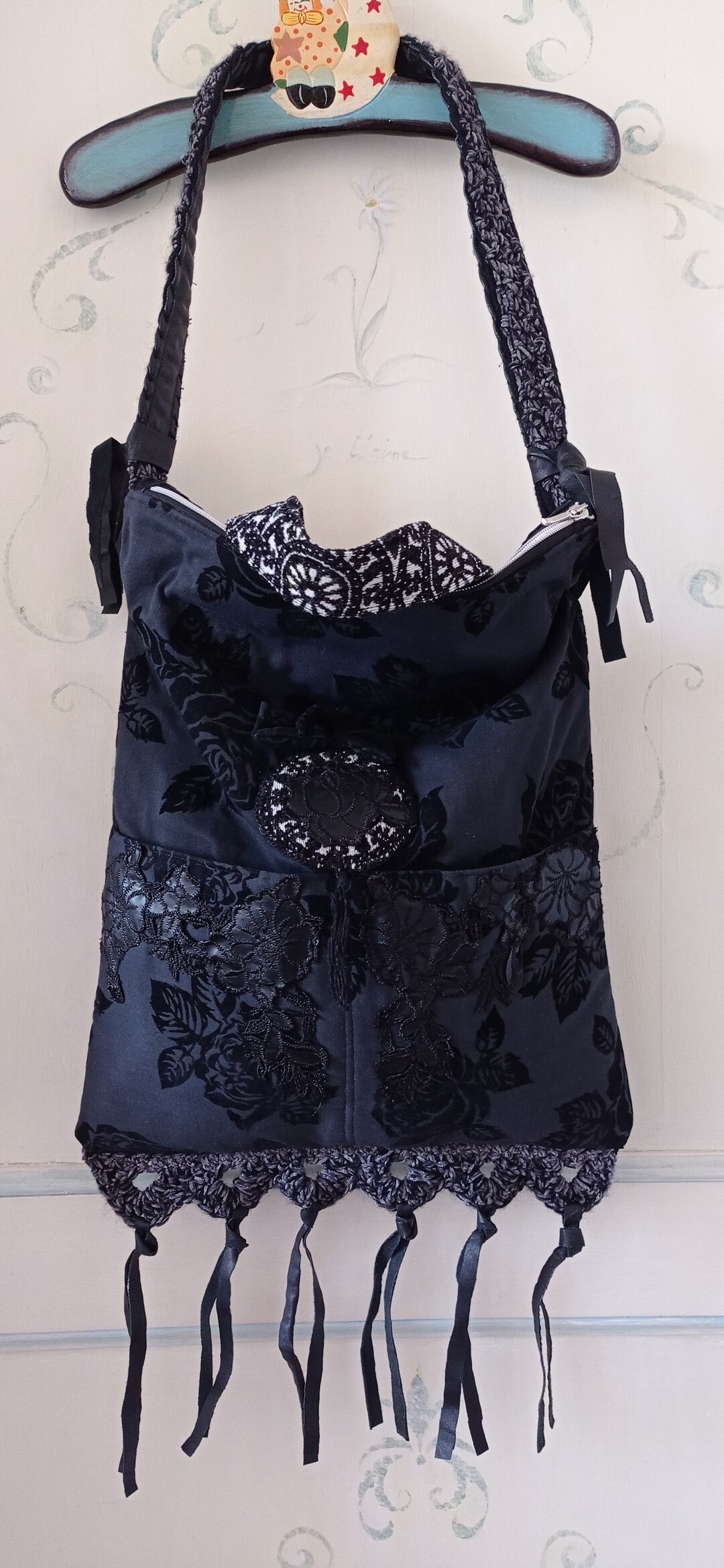 Handcrafted gothic Bag in Damascus and Leather Lace - Etsy