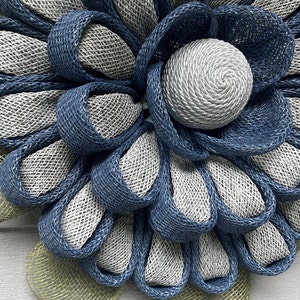 Daisy Chain Wreath for Front Door, Mesh Daisy Wreath, Navy Blue Wreath ...