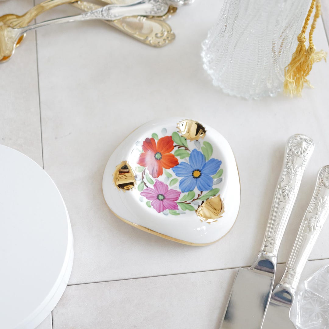 MCM Hand-painted Floral Triangle Ashtray Jewelry Dish Trinket Tray Mid ...