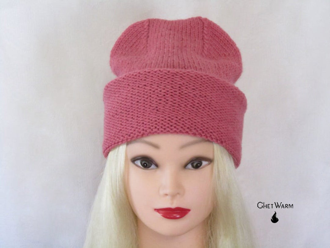 Bonnet tricoté pas cher pour femme en laine. Bonnets en tricot faits ...