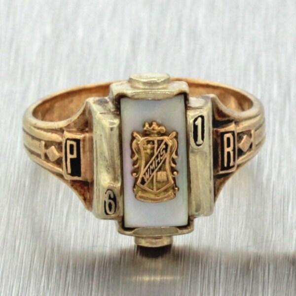 Class Ring - Etsy