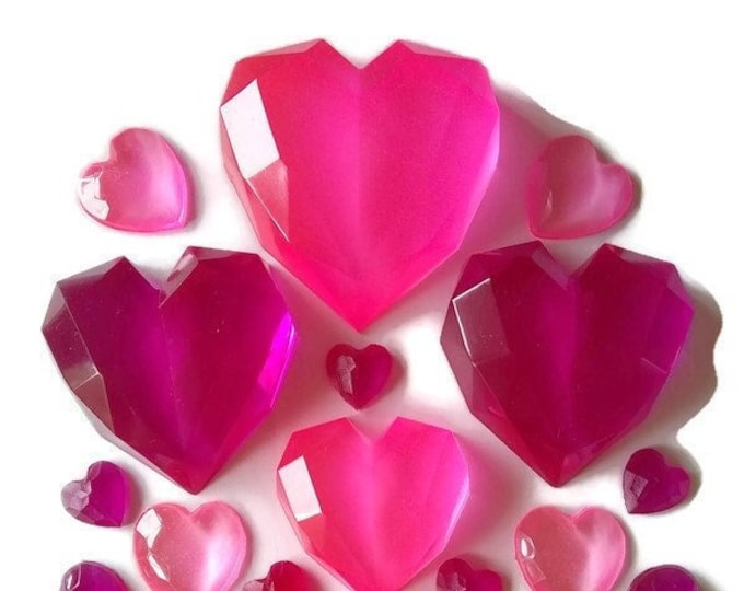 Spinel Heart Gem, Geometric Resin Jewel, Cosplay Gem, Faceted, Flat ...