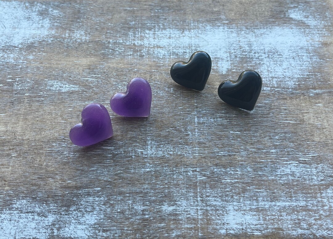 Heart Lapel Pins, Glow in the Dark, Custom Colors Available - Etsy