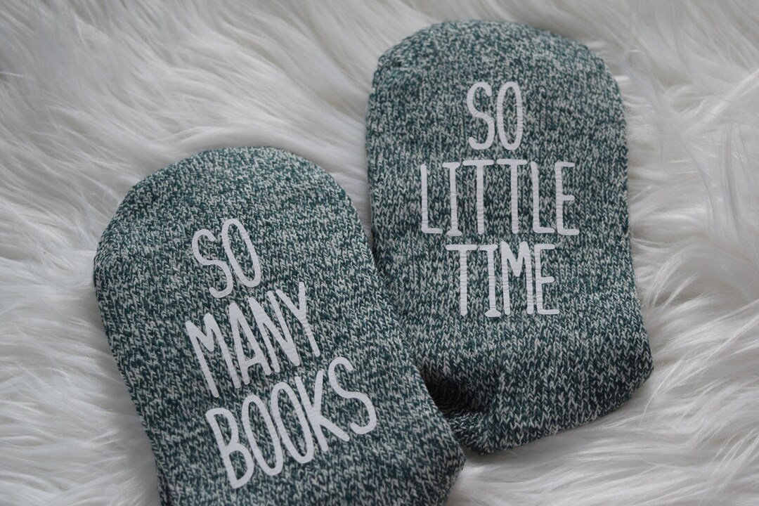 So Many Books so Little Time Socks, Book Lover Socks, Novelty Gift for ...
