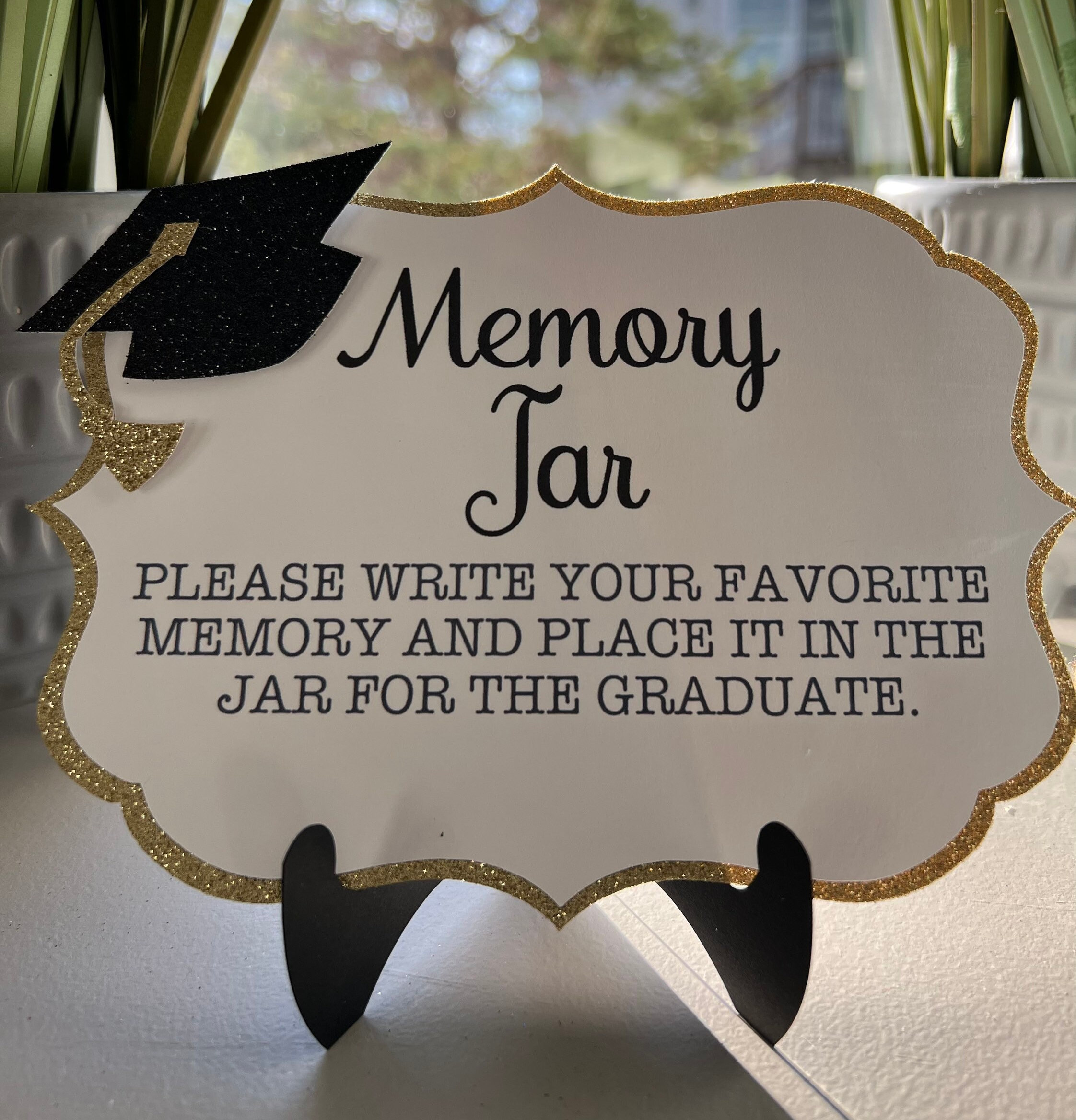 Graduation Memory Jar Sign: Party Idea, Includes 25 Notecards (7x5 ...
