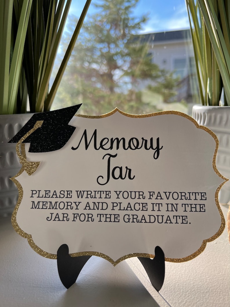 Graduation Memory Jar Sign: Party Idea, Includes 25 Notecards (7x5 ...
