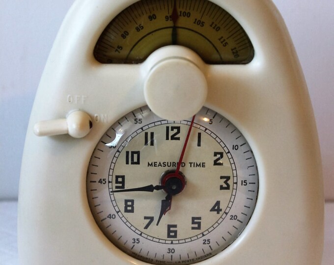 Extremely Rare Entirely Cream Isamu Noguchi measured Time Clock, 1930s ...