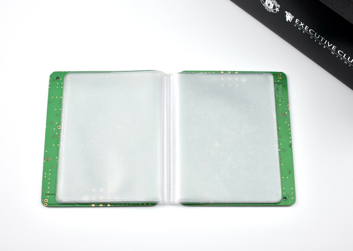 Circuit Board Credit Card/debit Card/ Pass Holder - Geeky Christmas ...