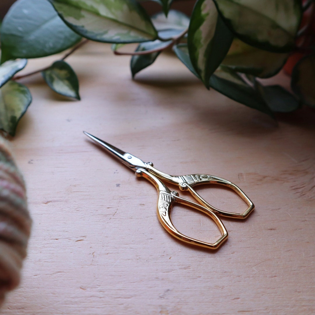 DMC Peacock Embroidery Scissors: Yarn Cutting Tool (9 Cm) - Etsy