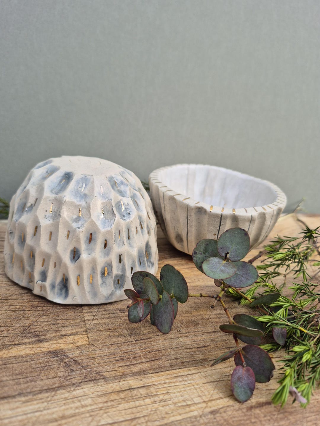 Ceramic Cornish Botanical Stoneware Pinch Pot With Textured Finish and ...