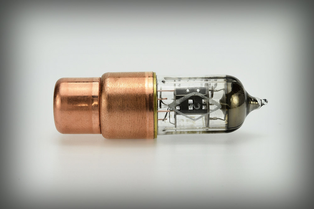 Steampunk Pentode Radio Tube USB Flash Drive 64GB 128GB 256GB. Vintage ...