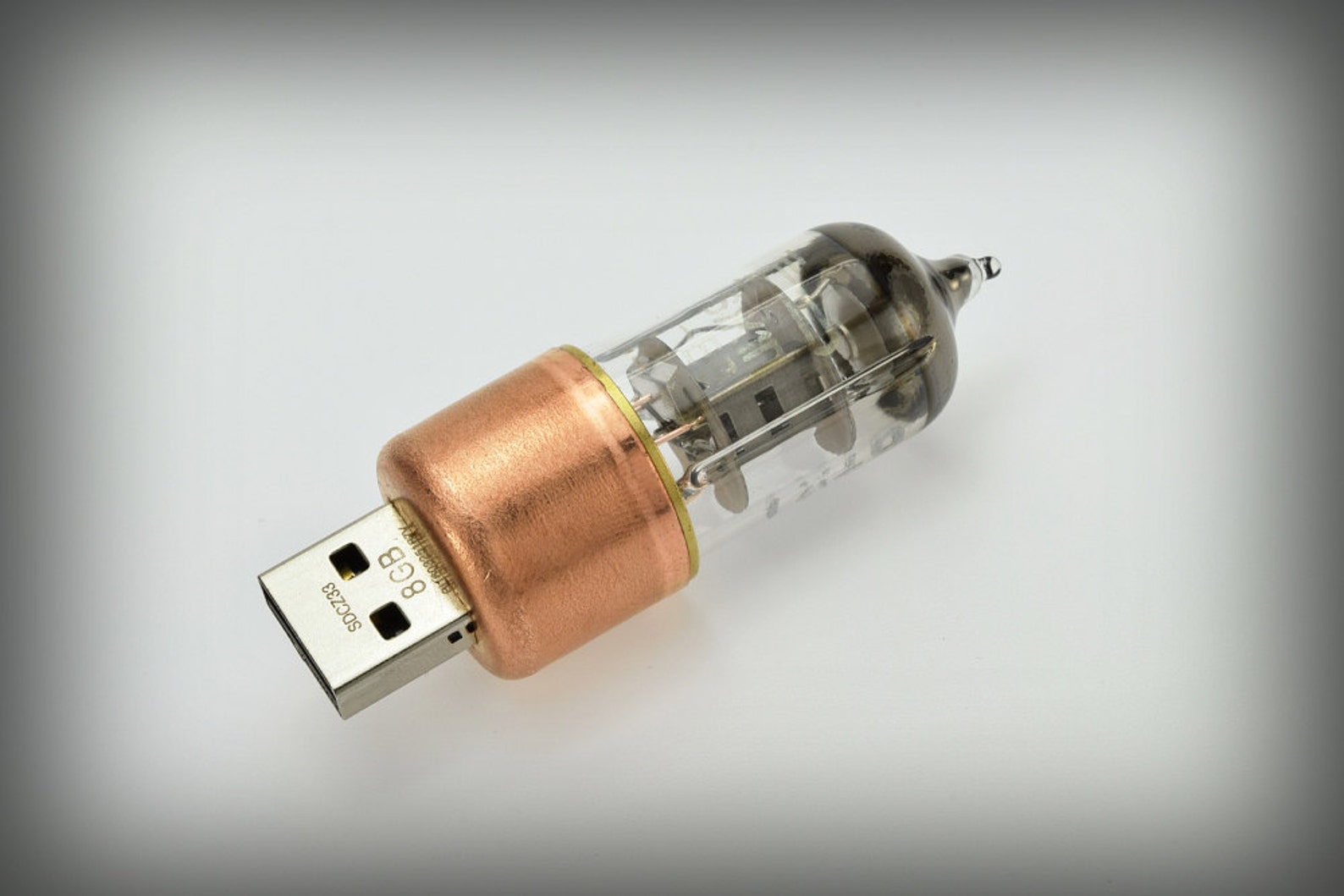Steampunk Pentode Radio Tube USB Flash Drive 64GB 128GB 256GB. Vintage ...