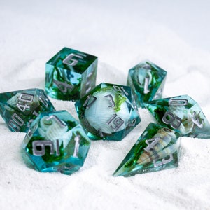 Going Under - D20 Dice Ocean Seashells Dnd Sharp Edges Dice Set ...