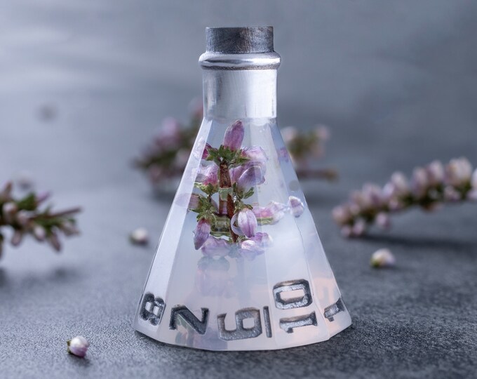 Heather Potion - Flower Set of 7 Potion Dice, Floral Bottle Dice Set ...