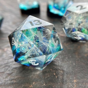 Dandelion Dance Under the Northern Lights Crystal Clear Dandelion Dnd ...