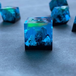 Mountain Dice Set Northern Lights D20 for RPG Game Sharp Edges Dungeons ...