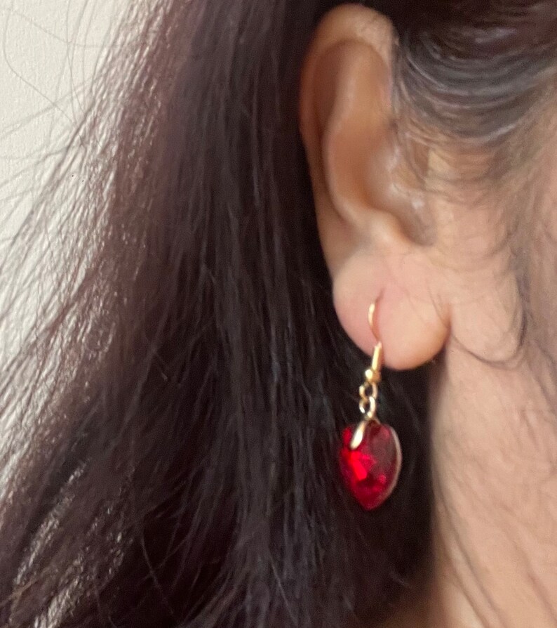 Red Gold Crystal Necklace Red Heart Rhinestone Huggie Hoop Earrings Red ...
