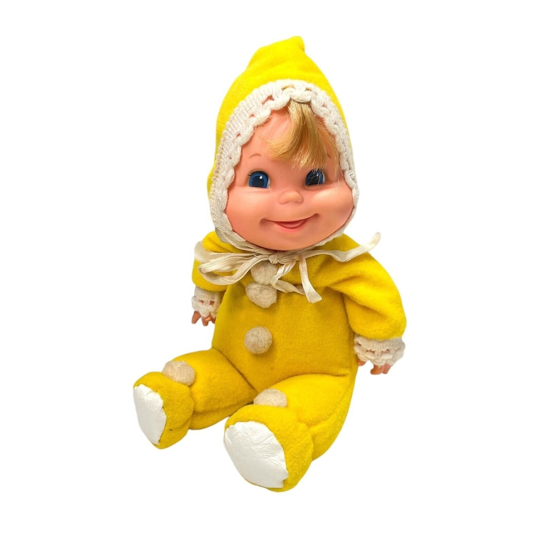 Vintage booful 1970s Mattel Bean Baby Doll Blue Eyes Yellow Outfit ...