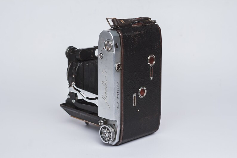 Vintage camera Moscow 5 Antique photo camera Folding camera | Etsy