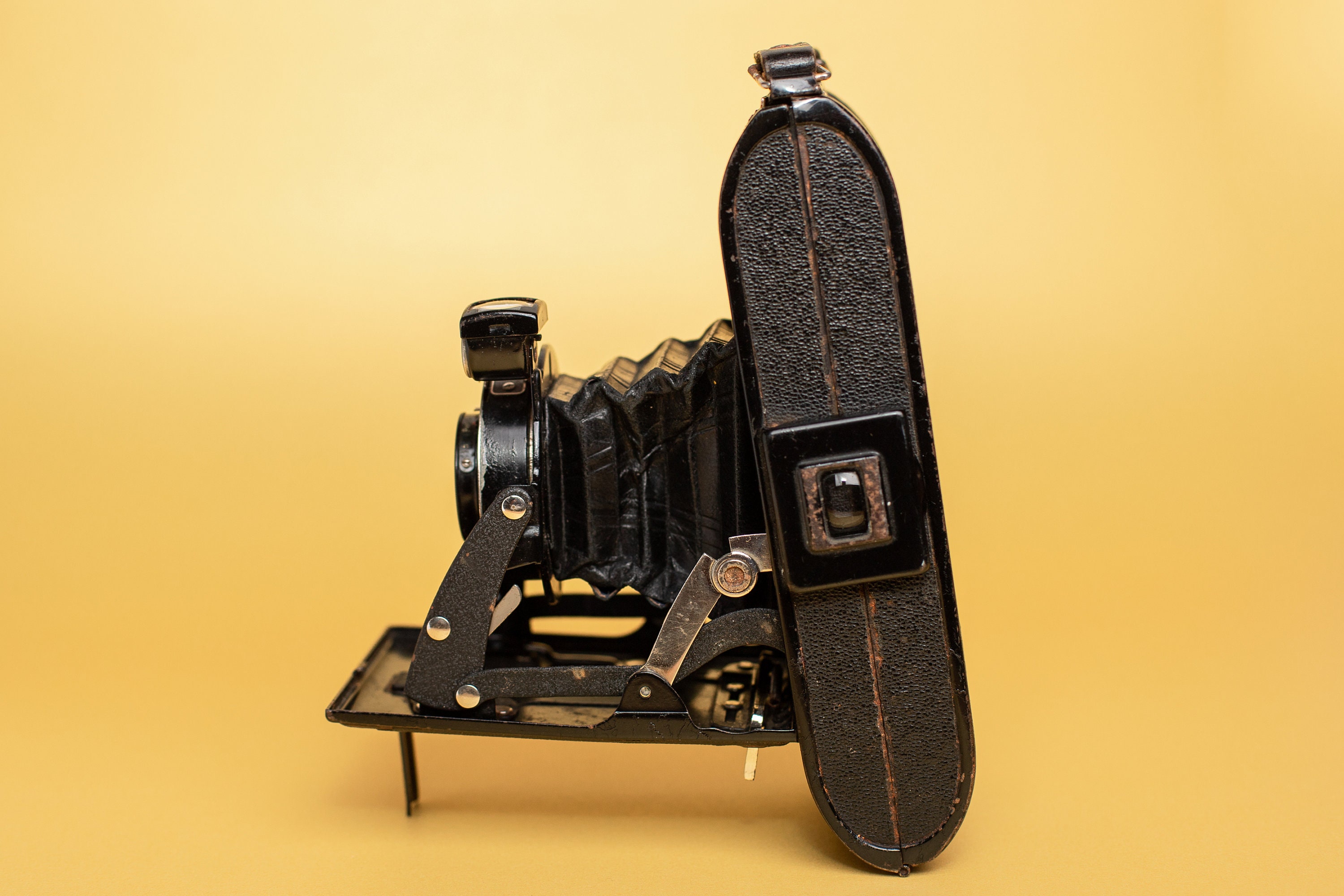Vintage Folding Camera 1930s Voigtlander Bessa 6x9 Folding Film Camera ...