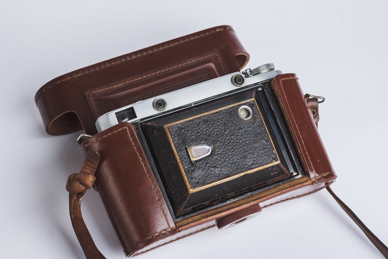Vintage camera Moscow 5 Antique photo camera Folding camera | Etsy
