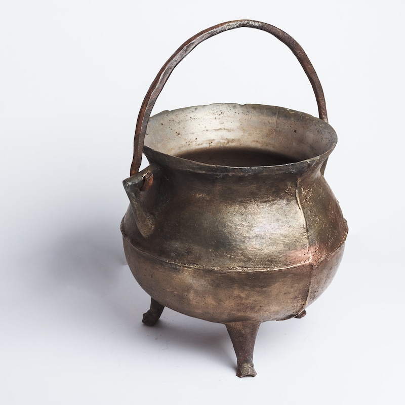 Antique Cauldron - Etsy