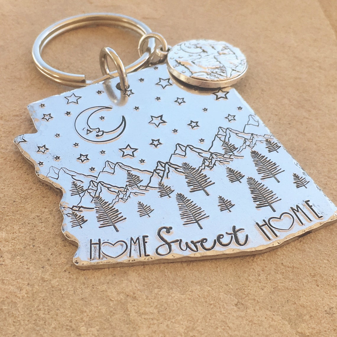 Large Arizona Mountains Keychain State Keychain Forest Key | Etsy