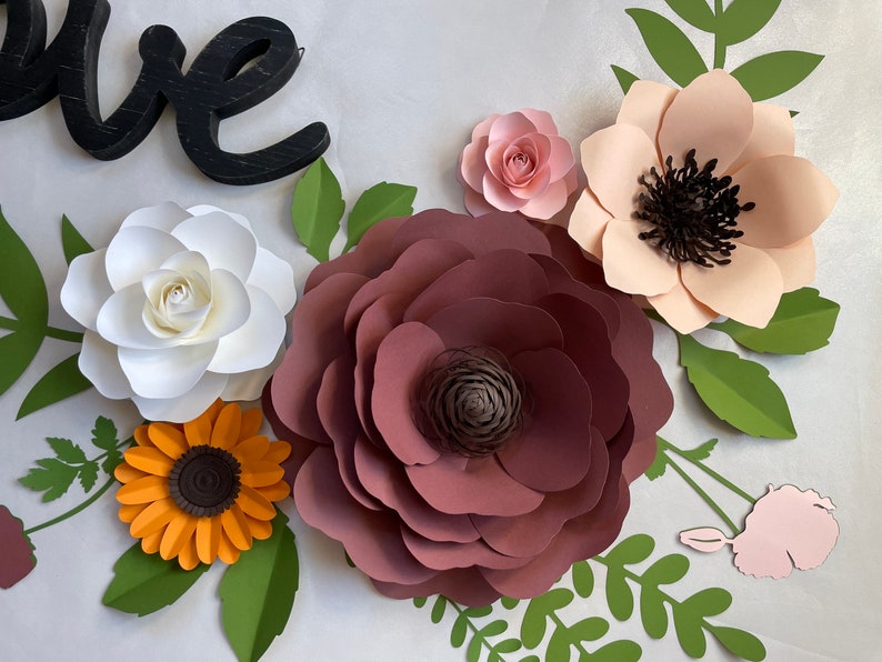 10 Piece Paper Flower Set/ Nursery Decor color - Etsy
