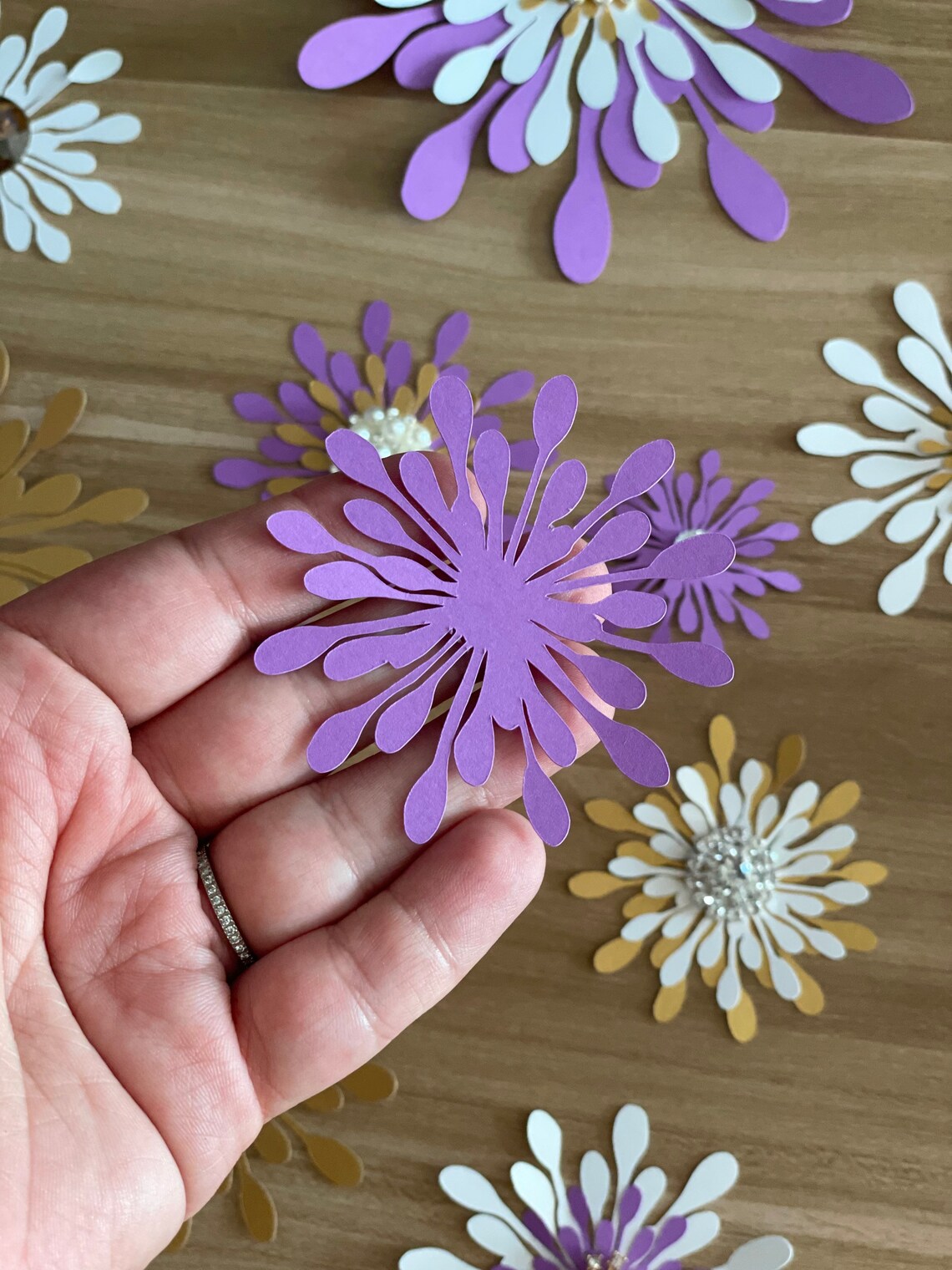 PNG Flower Center 2 Paper Flowers Paper Flower Center - Etsy