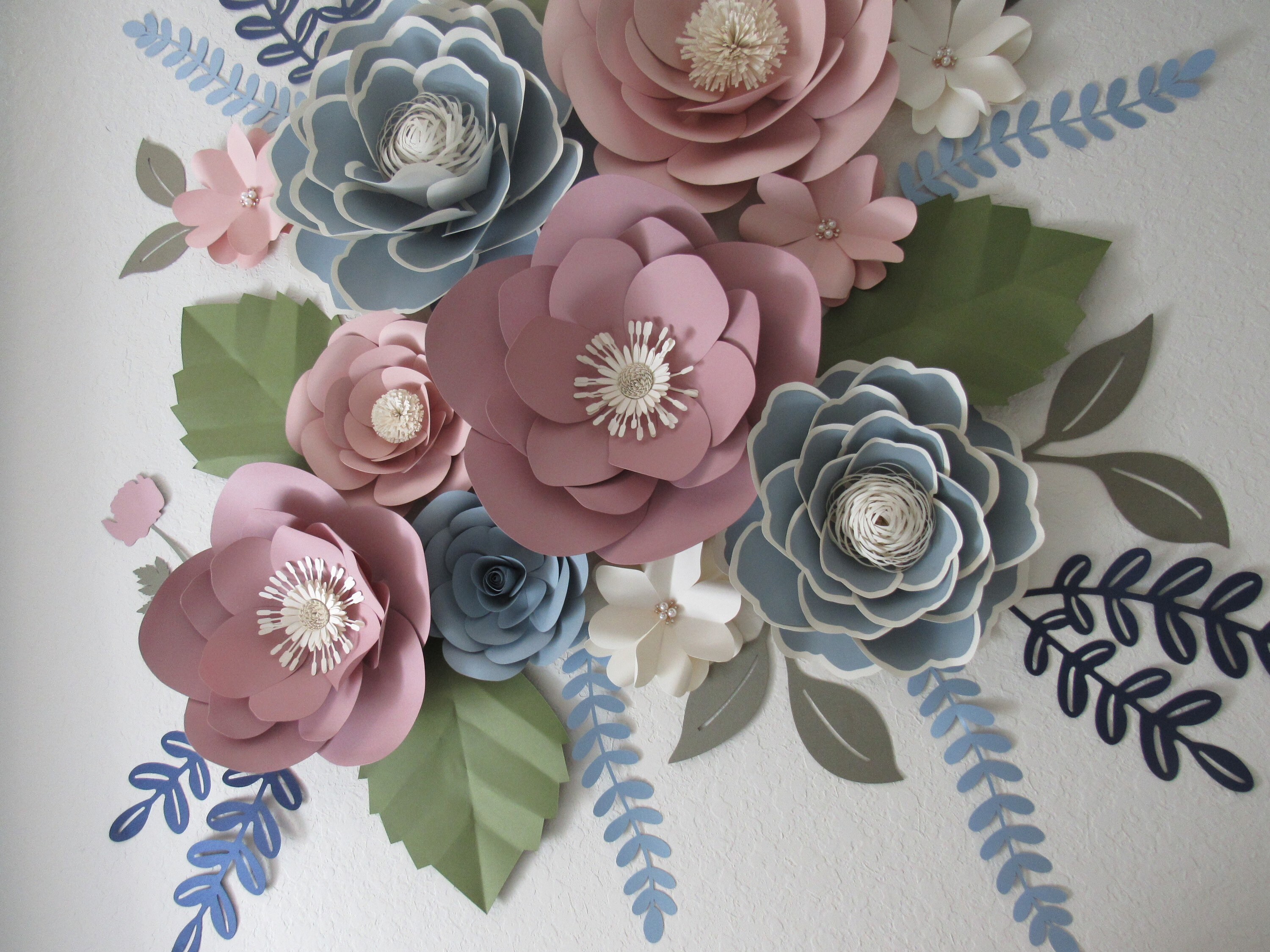 12 Piece Paper Flower Set color Customizable | Etsy