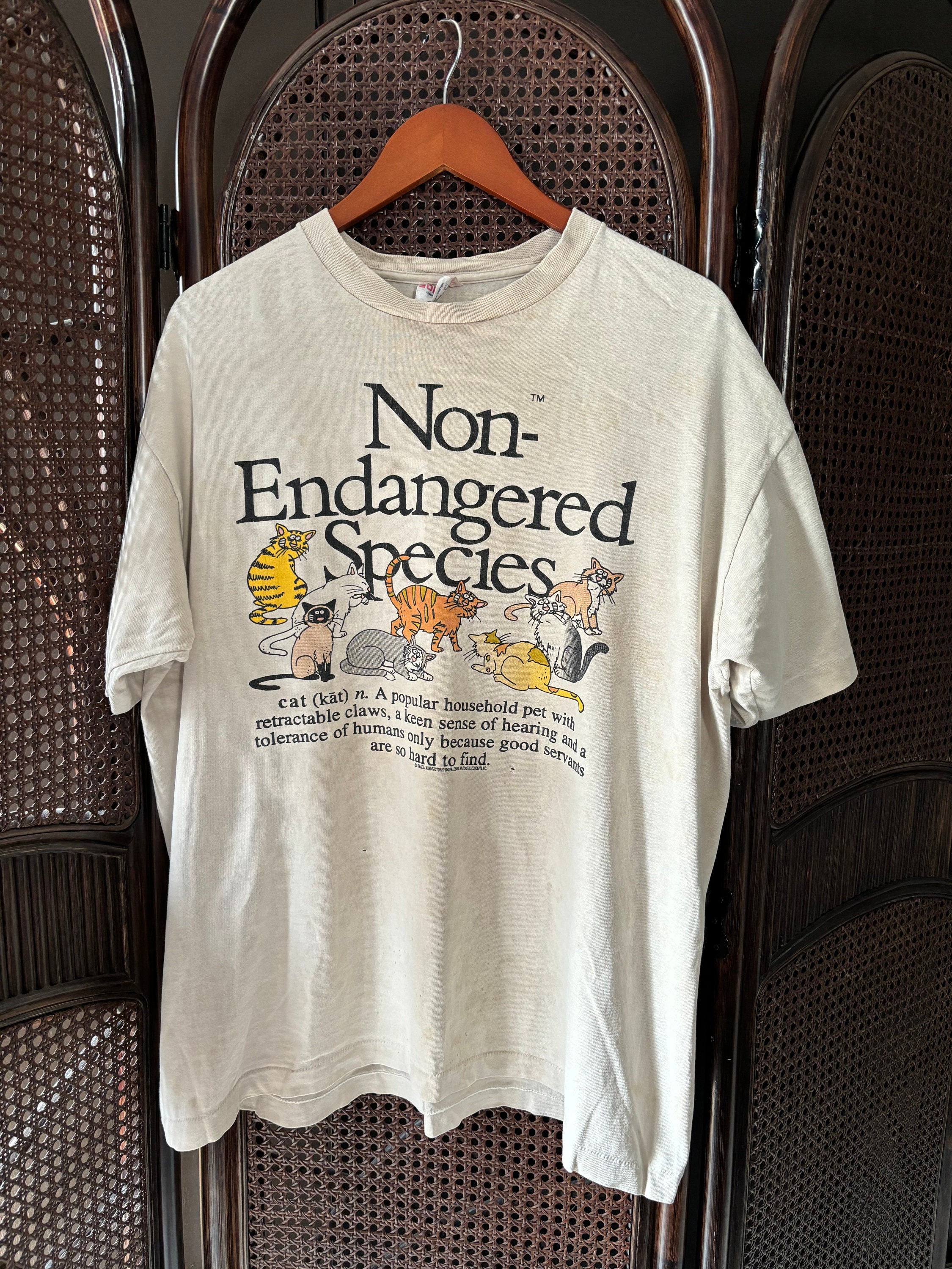Non Endangered Species Vintage Cat T Shirt Cat Vintage Style Gift ...