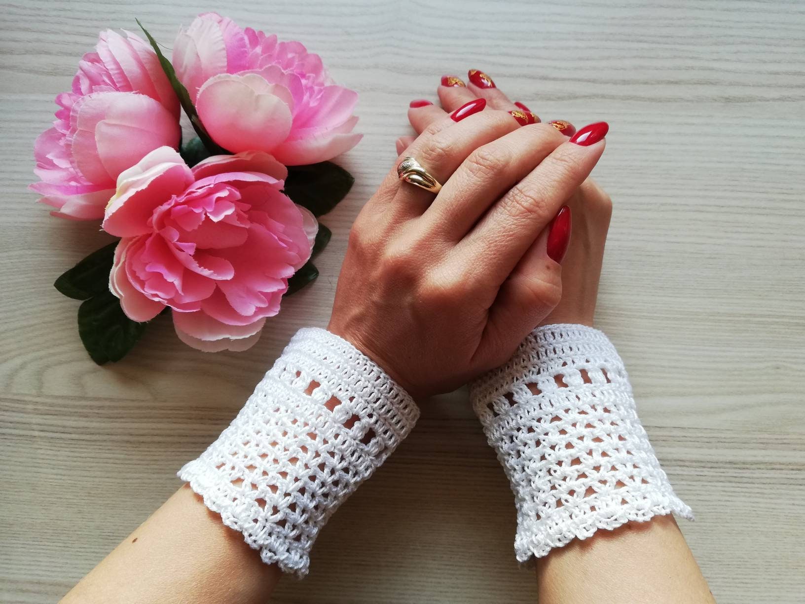 Little White Crochet Cuffs 100 % Cotton Lace Cuffs Crochet - Etsy