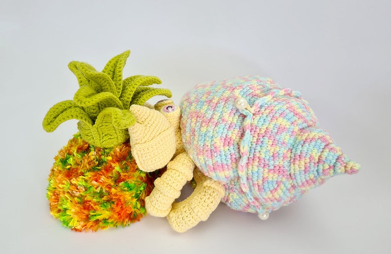 Neptune the Pineapple Crab | Reversible Amigurumi Crochet Pattern - Etsy