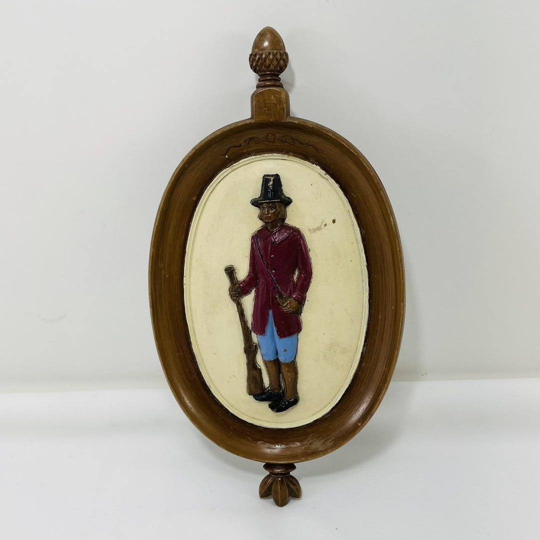 Vintage Syroco Wall Plaque Puritan Man Oval Molded Embossed Military ...