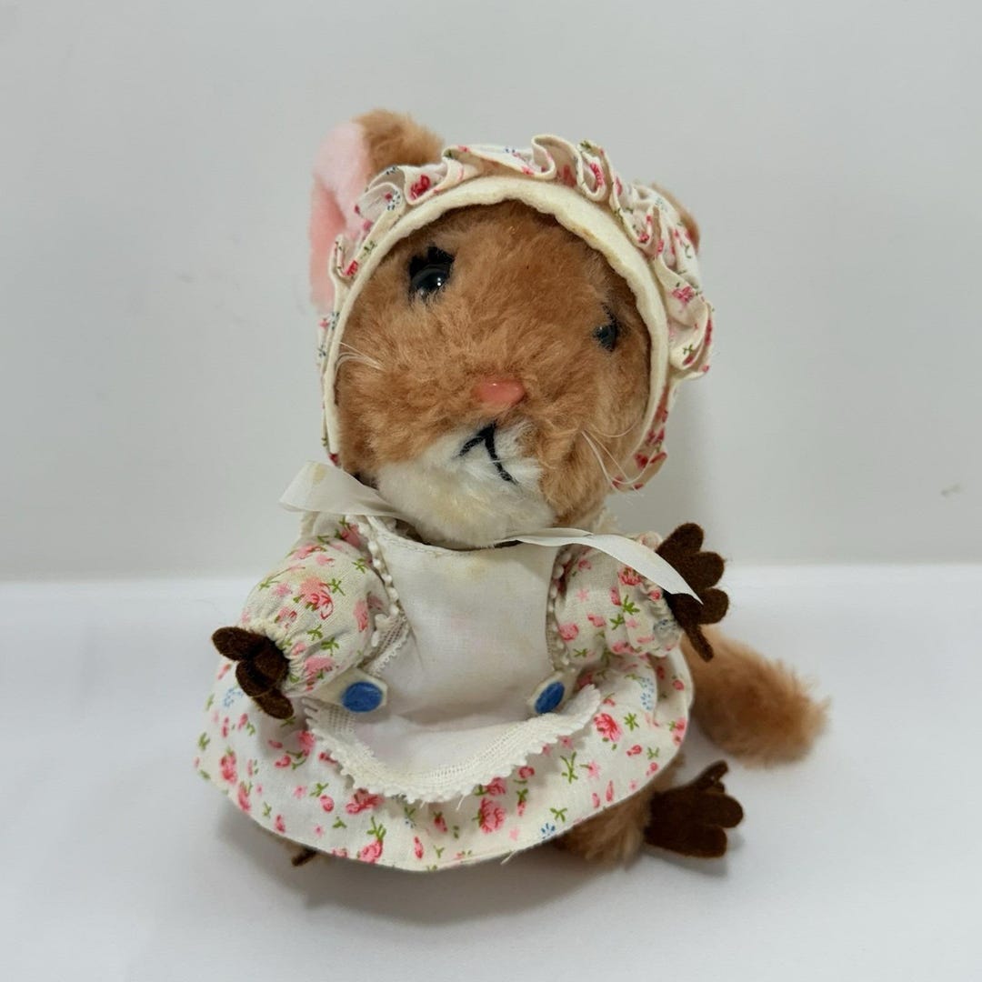 Vintage Dakin Merry Mouse Priscilla Hillman Plush Toy Dress Clothes ...