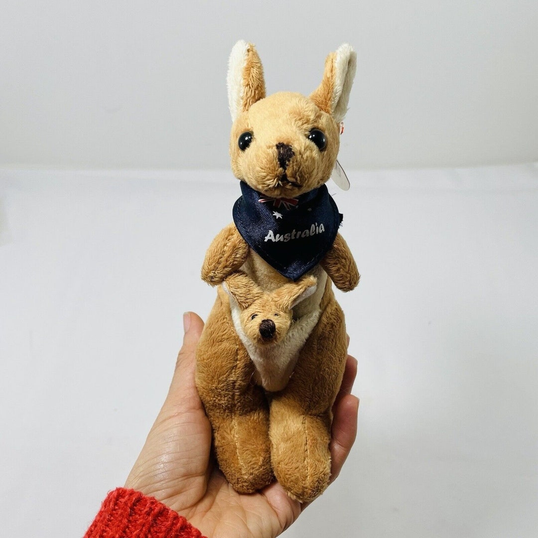 Qq Koala Australia Plush Mom Mother Baby Child Flag Scarf Souvenir ...