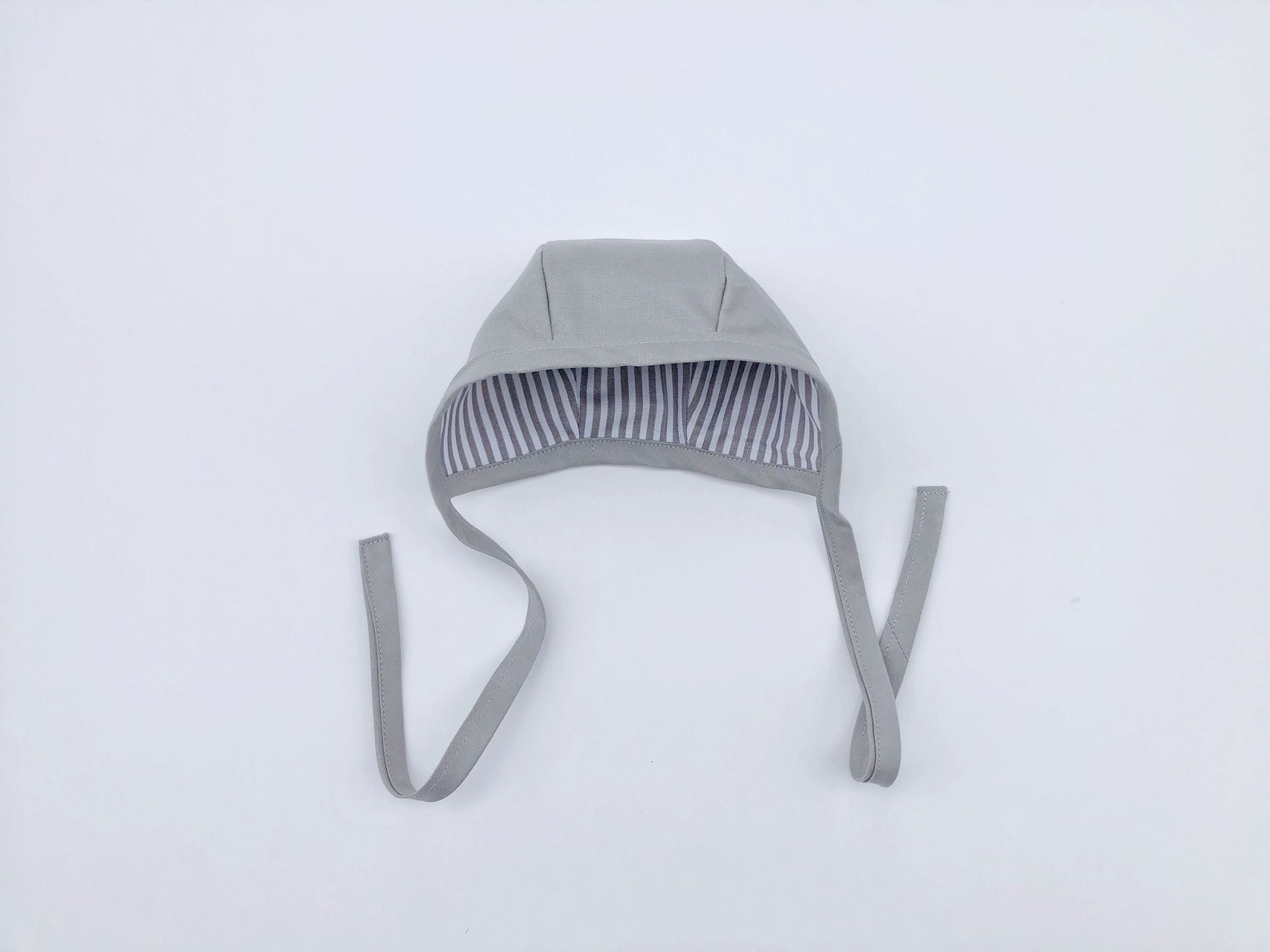 Reversible Baby Bonnet// Gray Bonnet// Boy Bonnet// Gender Neutral ...