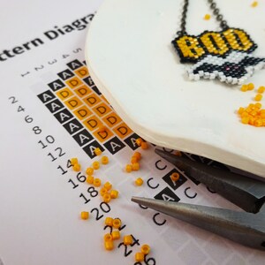 Halloween Peyote BOO and Bat Beading Pattern, PDF Bead Weaving Pattern ...