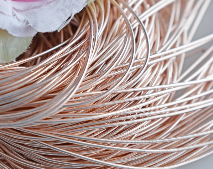 Golden Color Metallic Wire, French Metallic Wire, Nakshi, Bullion Wire ...