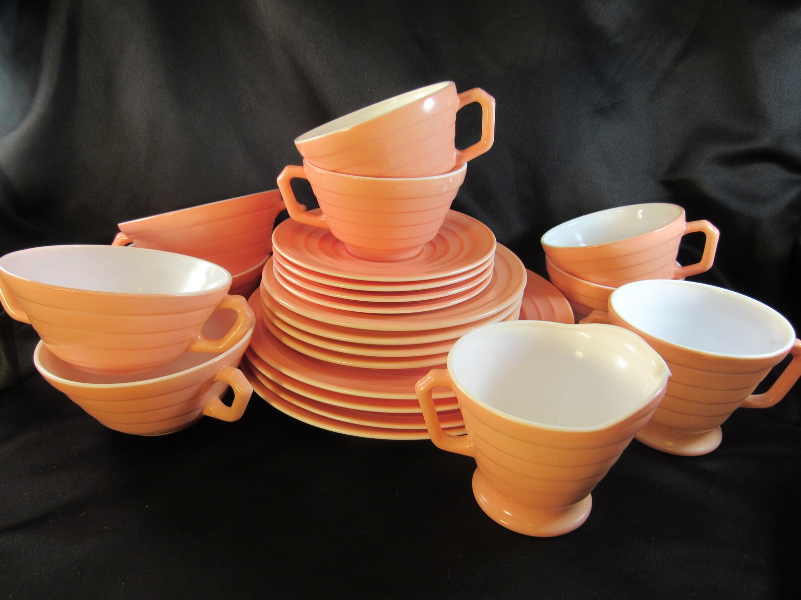 Vintage Hazel Atlas Moderntone Platonite Pink Fired on Dish - Etsy