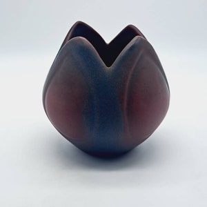 Vintage Van Briggle Tulip Vase, Collectible Van Briggle Petal Vase in ...