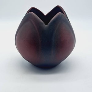 Vintage Van Briggle Tulip Vase, Collectible Van Briggle Petal Vase in ...