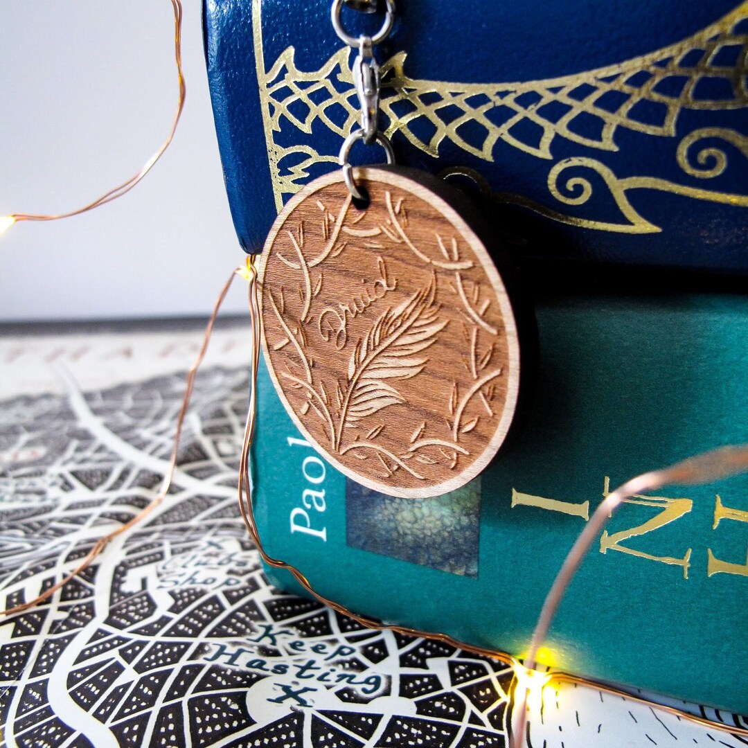 Druid Engraved Wooden Charm — D&D (B Grade) - Etsy