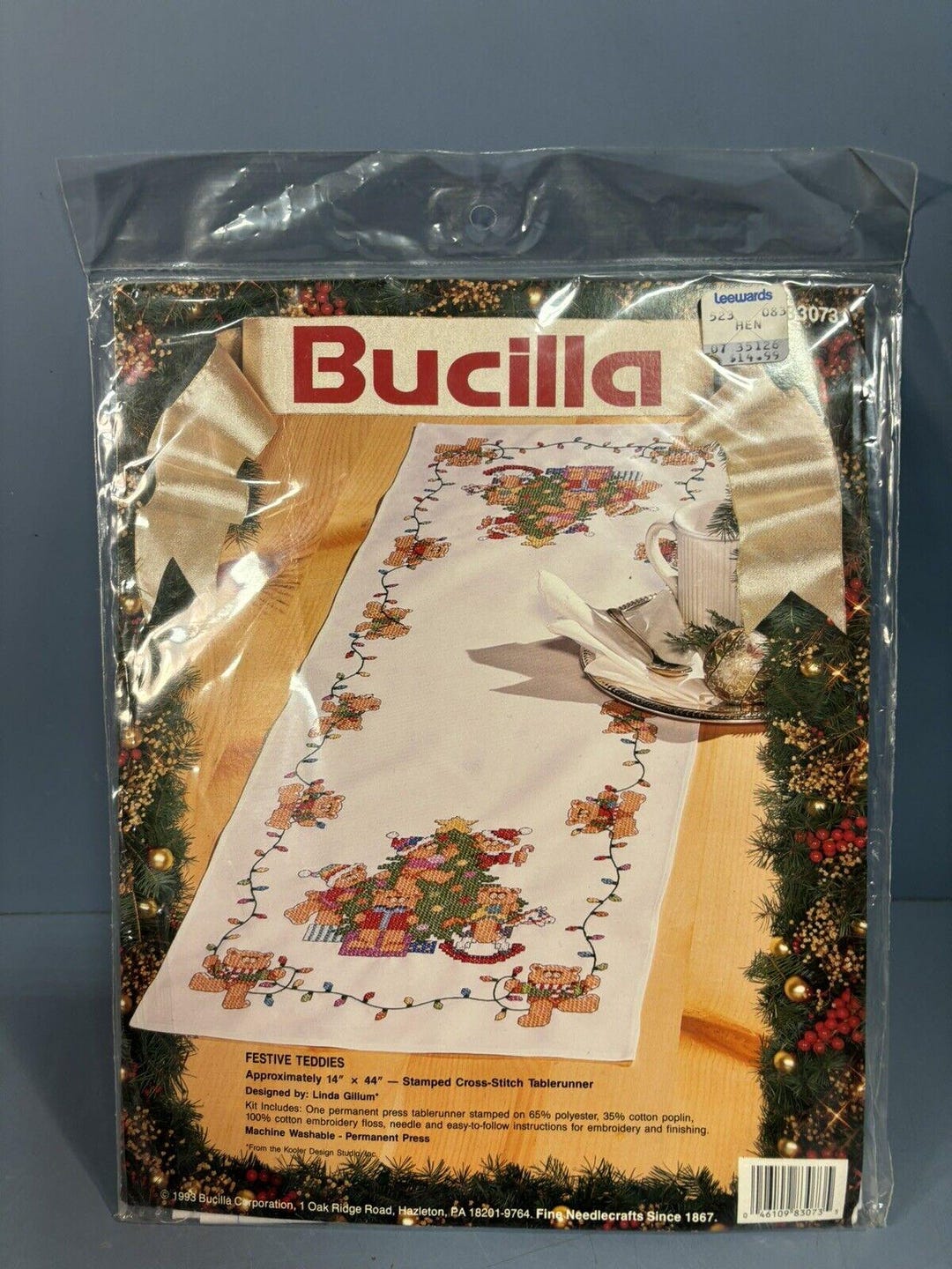 Vtg Bucilla Lotsa Santas Table Runner Cross Stitch Kit Christmas Toy ...