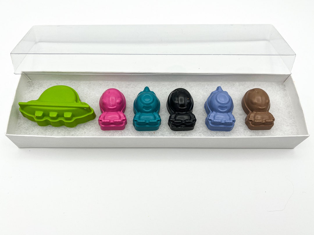 Space Lovers Gifts for Kids Alien Crayon Gift Set Children's Coloring ...